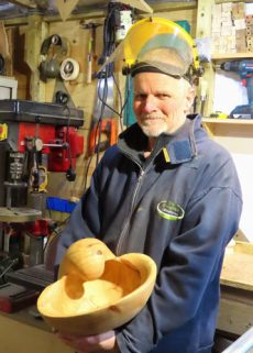 Viv Broughton's Site – Woodturner